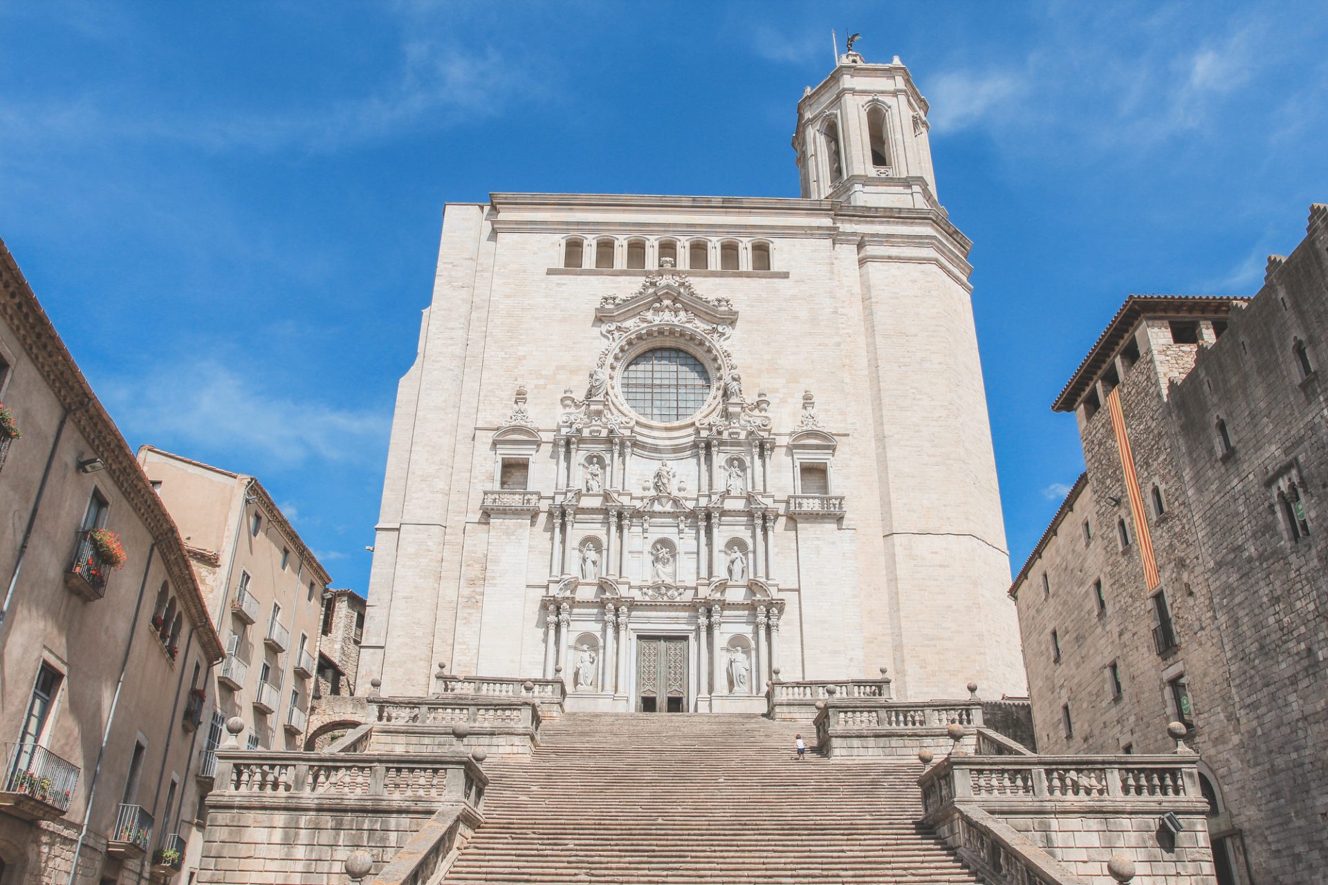 Visite de Gérone, Espagne – TOGETHER WE MEANDER